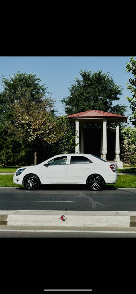 chevrolet  cobalt 4 pozitsya