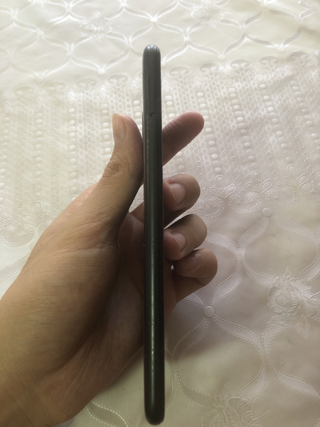 Samsung A11 telefoni