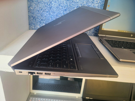 HP ZBook  core i7-9850H/RAM 16GB/SSD 512GB/ RTX 3000 6GB