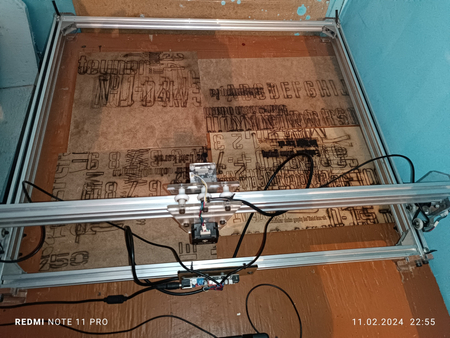 Lazer apparat sotiladi