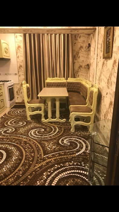 Аренда квартира сдается на Метро айбекС евро ремонтом