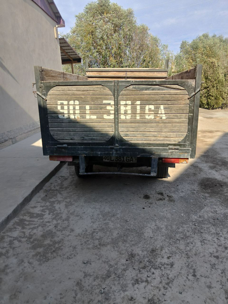 Uazik yaxshi holatda
