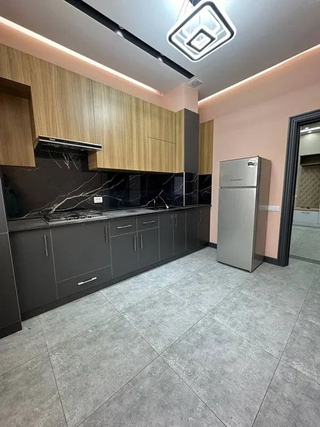 Квартира в Яшнабадском районе срочно Кадышева базар
