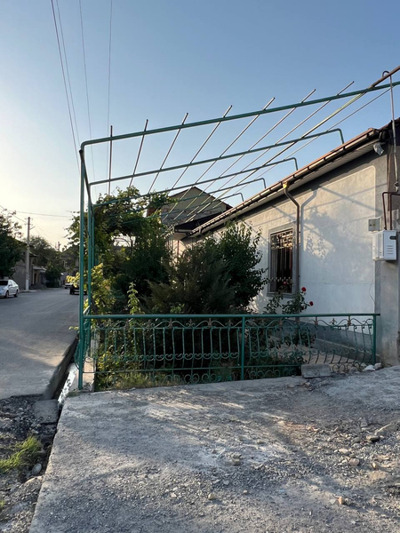 Войиш сотилади скамейкали
