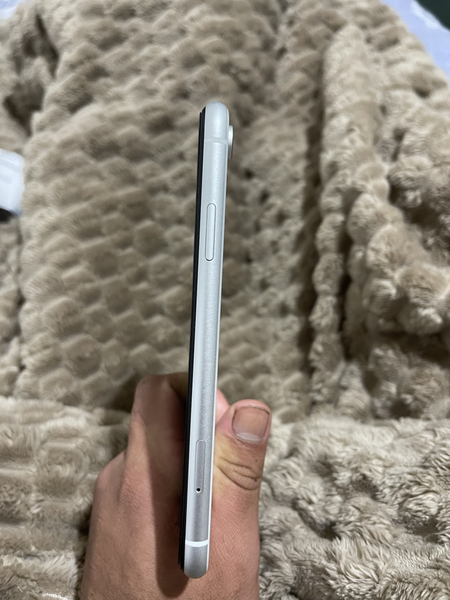 Iphone xr 64 talik white