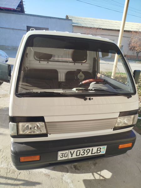 Chevrolet Labo..