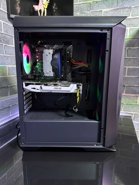 Игровой компьютер: i5-10400F, GTX 1060, DDR4 16GB, SSD 256GB, HDD 1TB