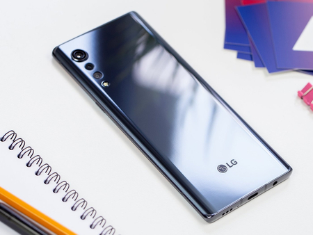 LG VELVET 5G (снапдрагон)  азу 8гб памит 128гб батарйка 4300 мач ИДЕАЛ