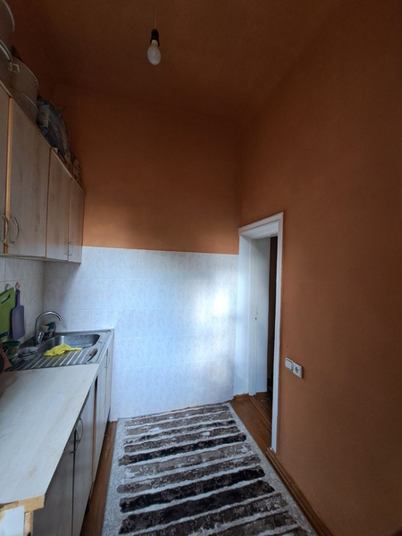 Продаётся квартира в центре Чирчик