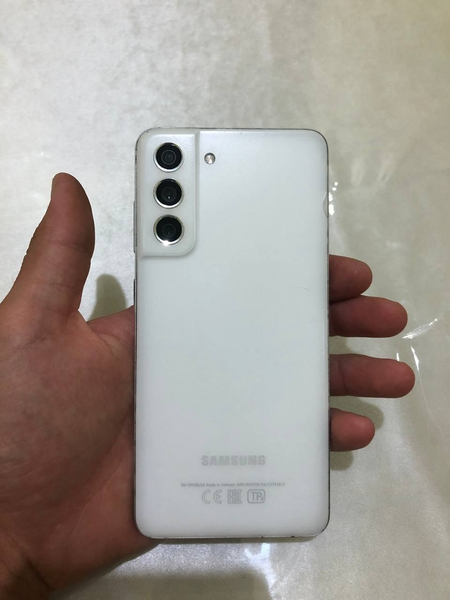 Samsung galaxy s21 fe