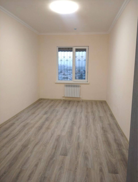 Arenda sergili yangi darxon 3 xona 400$