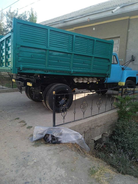 Gaz 53 sotiladi holati a'lo