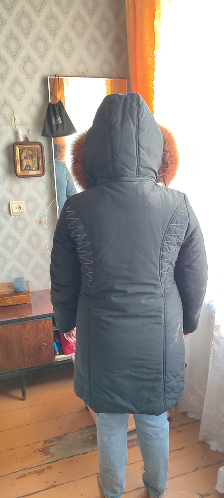 Продам женскую куртку