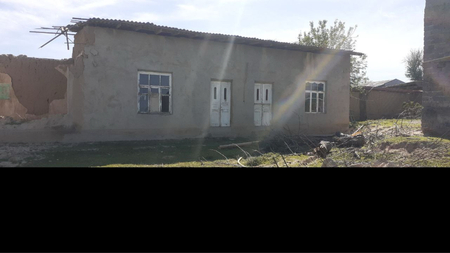 Срочно Продам Назарбек Тарнов 2.5 гектар помещения