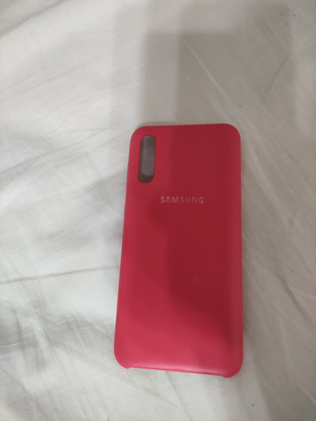 Чехли от Samsung S3  и А50 отдам даром, бепул.