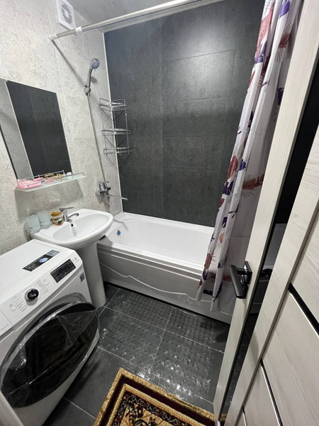 Продаётся квартира Чиланзар 2 квартал 2/3/4 панель 1.5 ×3