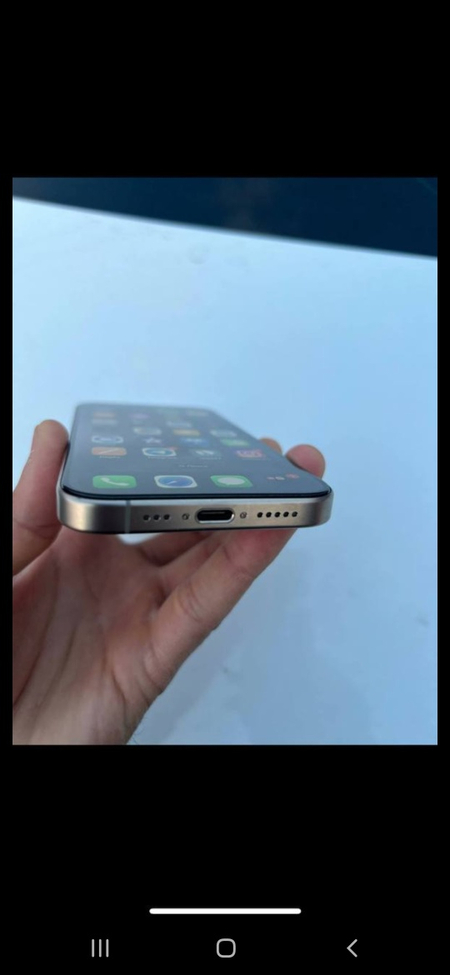 Продам срочно IPhone 15