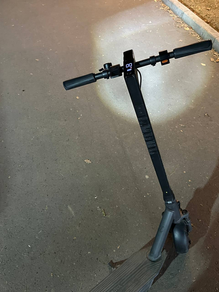 Elektro skuter sotiladi