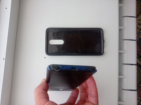 Redmi 8.  4/64  blue