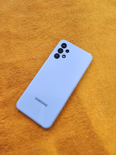 Samsung A13 sotiladi