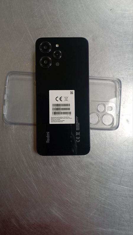 Redmi 12 4/128 pul kerak srochna