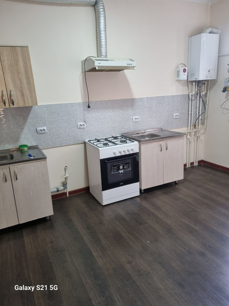 Srochno sergeleyda 2xona  67m² uy arzonga sotilyabdi
