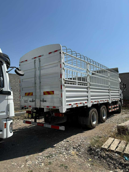 Shacman L3000 Tentofka hamyonbop narxda