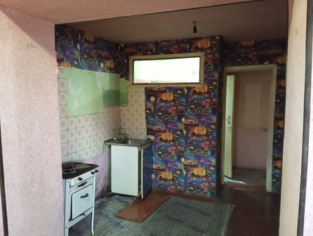 2 хонали 1 қаватда уй сотилади