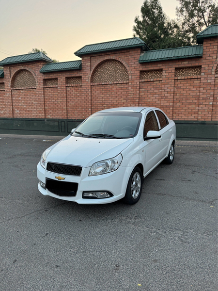 Nexia3 2022 sotiladi