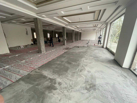 Тайёр бино арендага берилади. Майдони 1600 кв.м