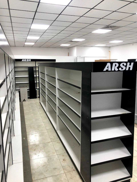 Готовим на заказ Прилавки, стеллажи, витрины для магазинов!