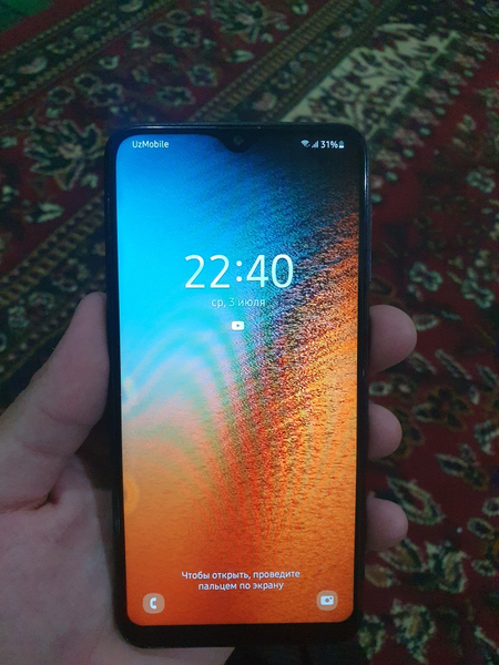 Samsung A10  Ideal 300 000