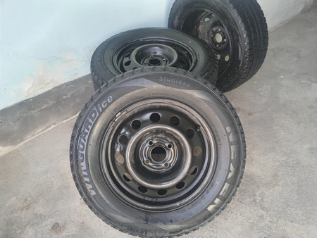 Балон Корейски  Nexen с дисками 205/65 R15