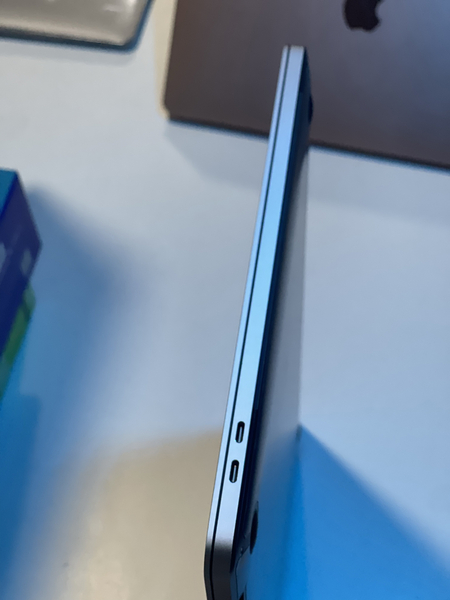Macbook pro 16 i7 16/512gb 2019