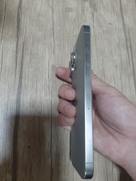 Iphone 15 Pro Max 256 gb Sotiladi