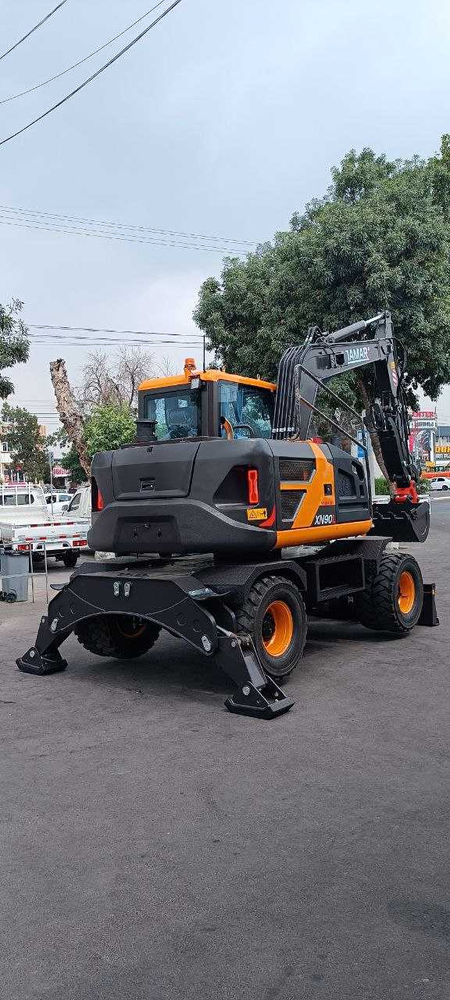 Колёсный экскаватор VIAMAR XN90L автомат коробка