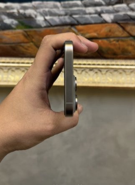 Iphone 15 pro 128 GB srochna