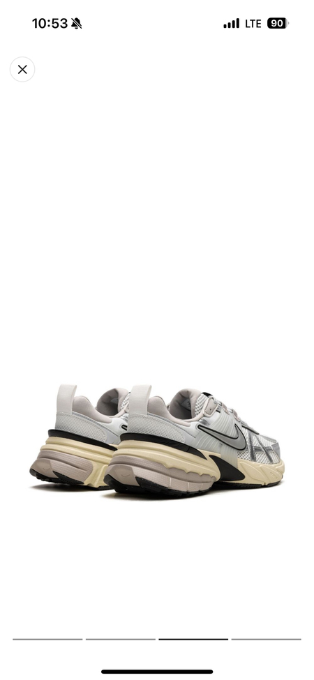Кроссовки Nike