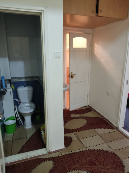 Срочно Продаётся 2-х квартира Юнусабад 9кв, 64²  2/4/4 кирпич