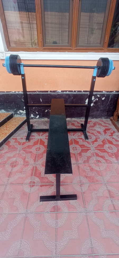 Shtanga sotiladi