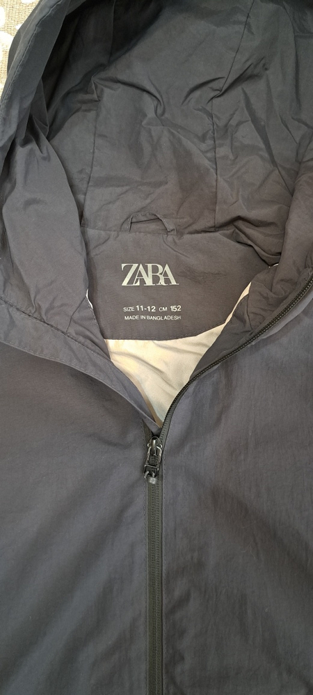 Ветровка Zara для мальчиков