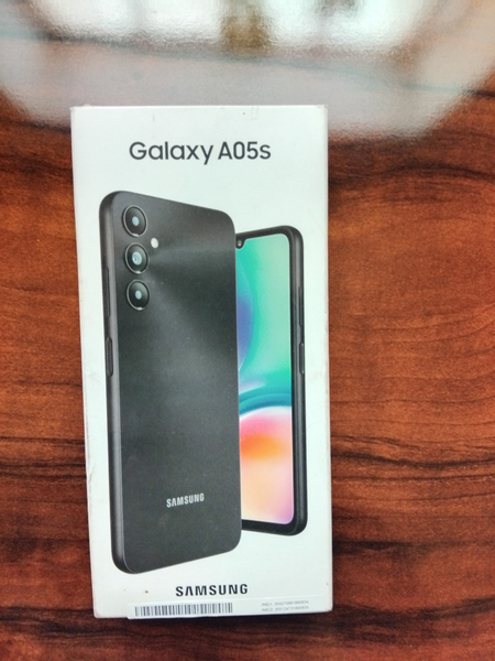A 05 S 1 oylik telefon
