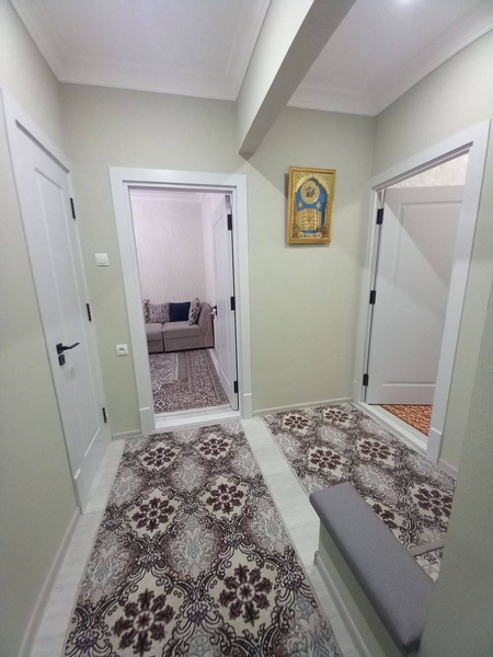 Чиланзар 14 3в4 комнатная балкон 1.5*3 отличная локация