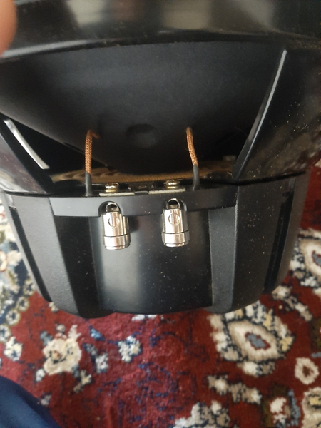 Assalomu alaykumm  1300W  brend kompaniya PIONER sabbufer sotiladii