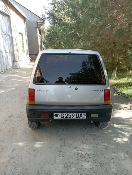 Tico daewoo sotiladi