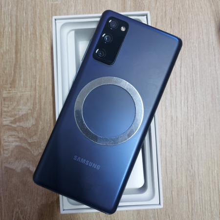 Samsung s20 fe 8/128