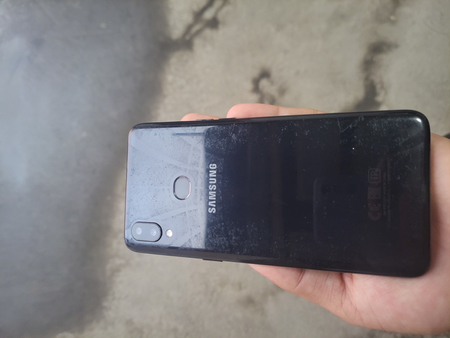 Samsung A10s sotiladi