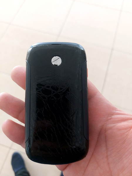 Густо 4 cdma va Gsm