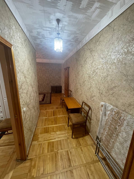 Дружба 3 xonali xamma sharoitlari bor lubboyiga 600$