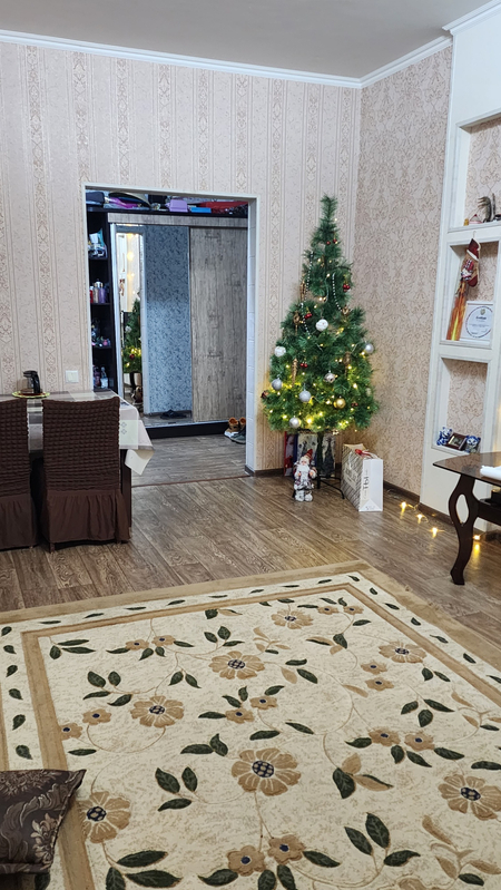 Продаётся 3х комнатная квартира на Сергели 1